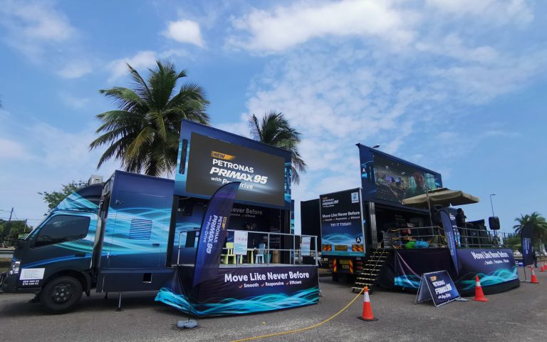 Amplify Your Brand on the Go with Mobile Event Trucks | HeloLED